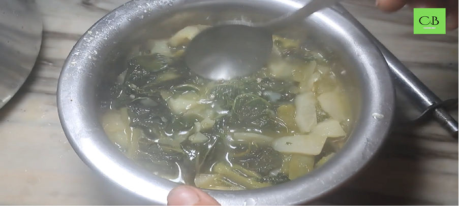 Authentic Kashmiri Haakh Recipe | Traditional Collard Greens Dish from ...